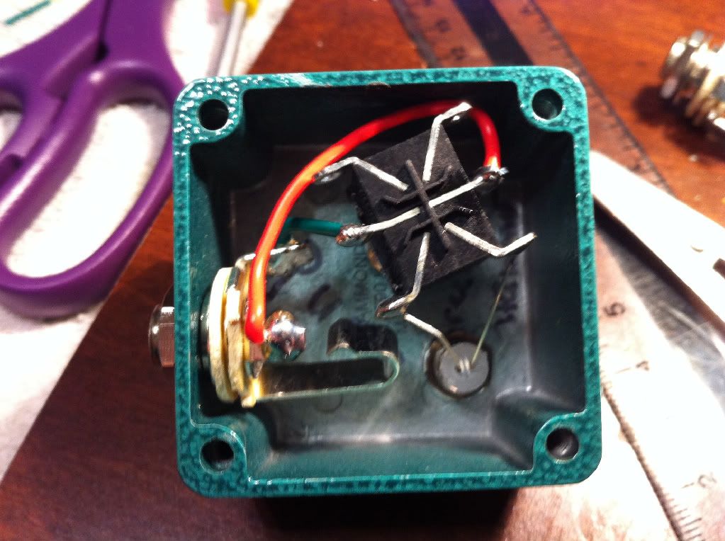 DIY switch / Loop pedal - Need Help.